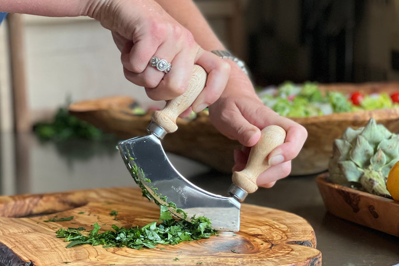 Mezzaluna Knife: Meaning & Uses – Verve Culture